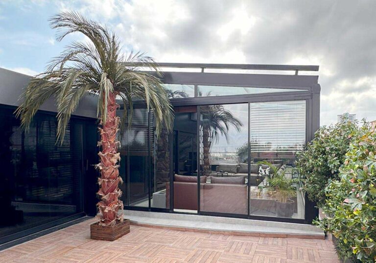 Fixed Glass Roof Pergola UK | Year-Round Cover | Veraforza